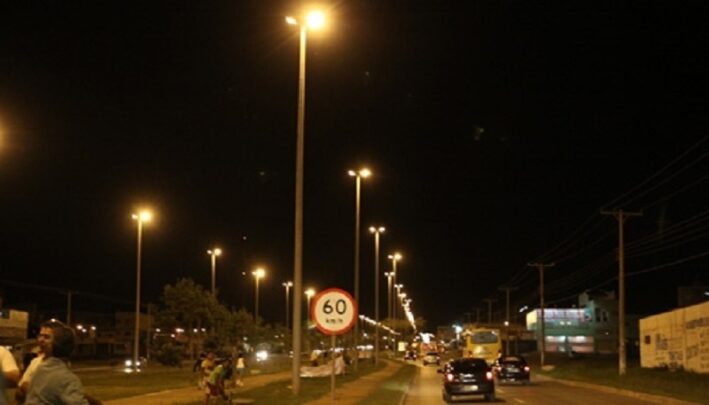 CIDADE ILUMINADA! Santa Maria recebe 707 luminárias de LED - Radar DF